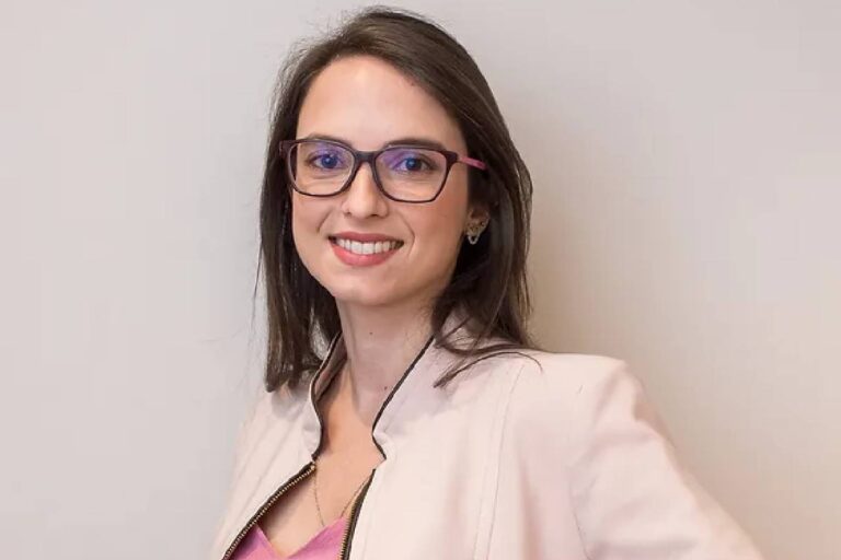 Médica psiquiatra do Paraná é encontrada morta no Canadá