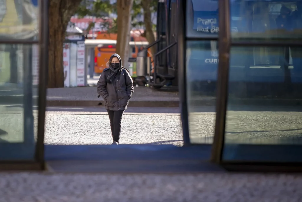 Frio continua no feriado? Veja previsão do tempo em Curitiba