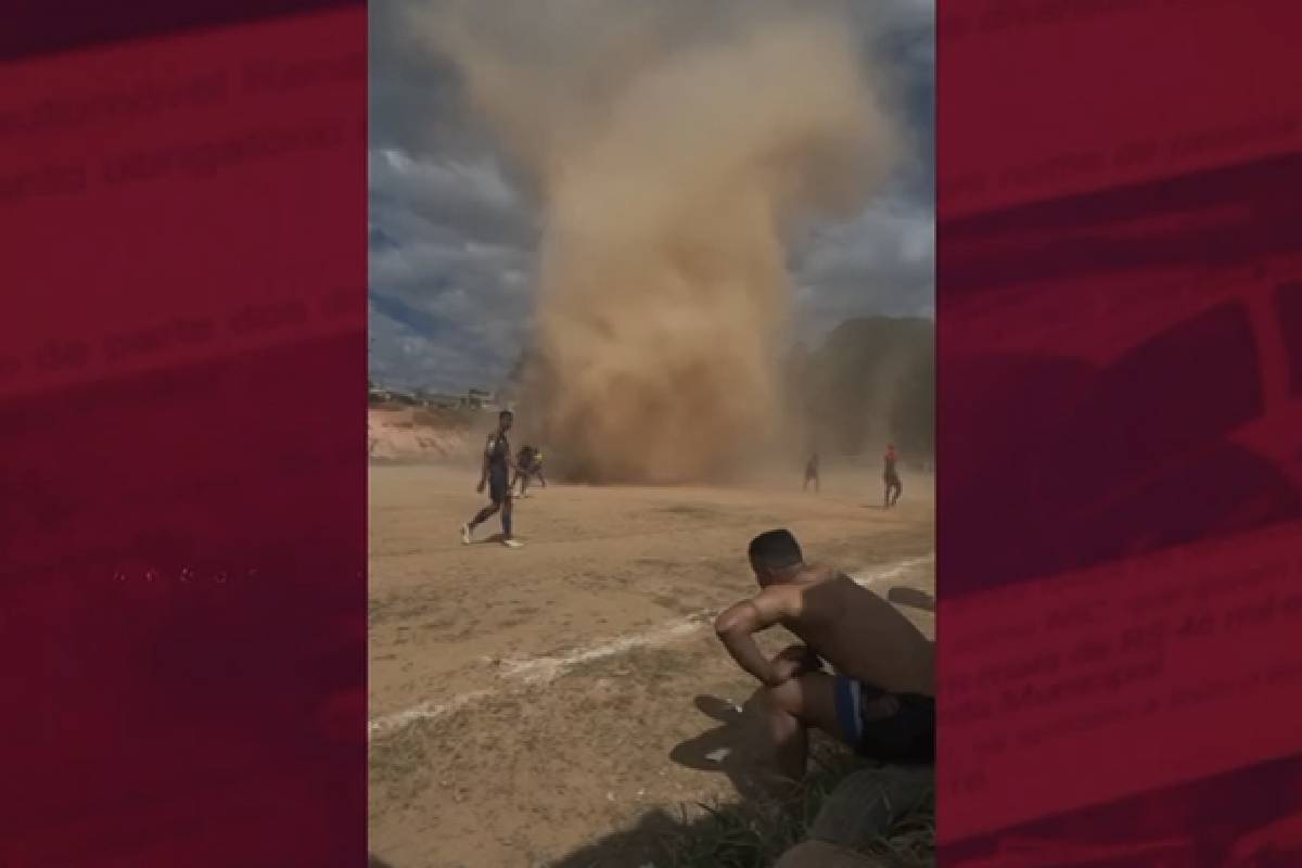 Furacão no Brasil? Fenômeno invade partida de futebol