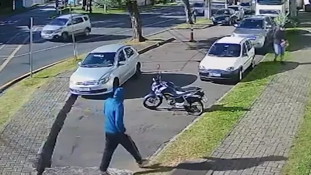 Homem tem moto furtada no dia do aniversário em Curitiba