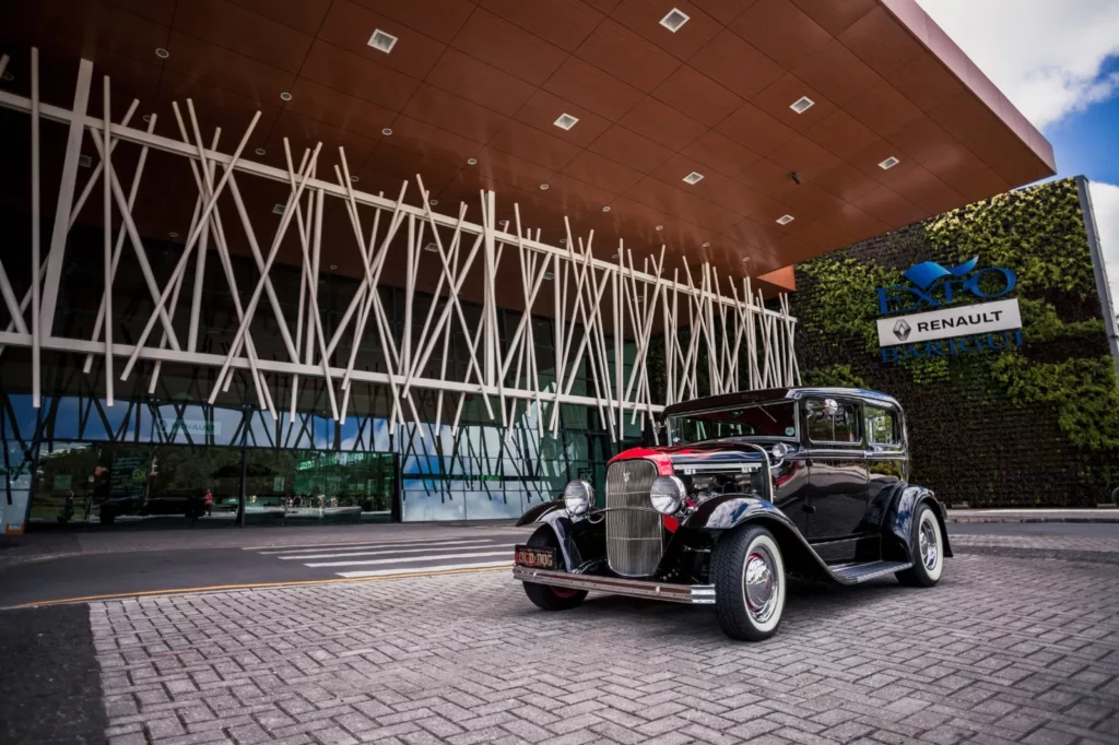 4ª edição da Old & Low Car começa nesta quinta em Curitiba