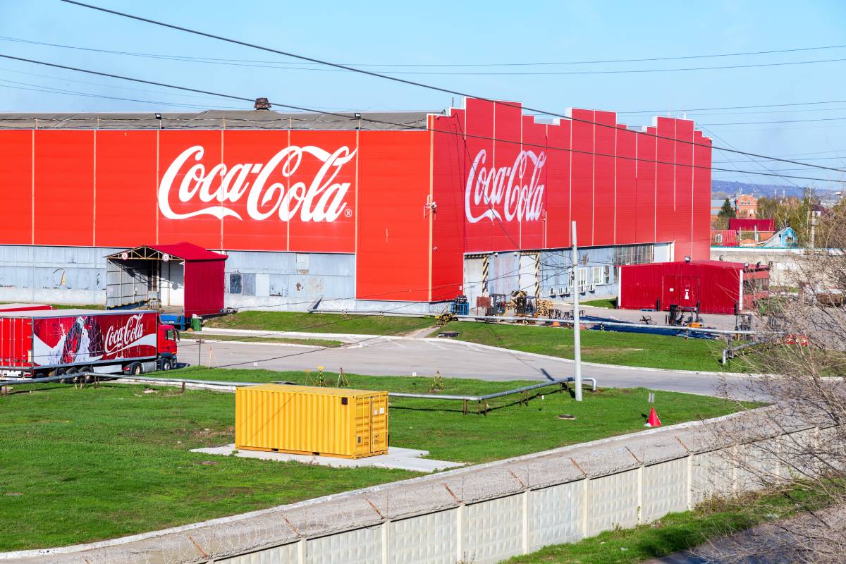 Coca-Cola abre vagas temporárias em oito cidades do Paraná