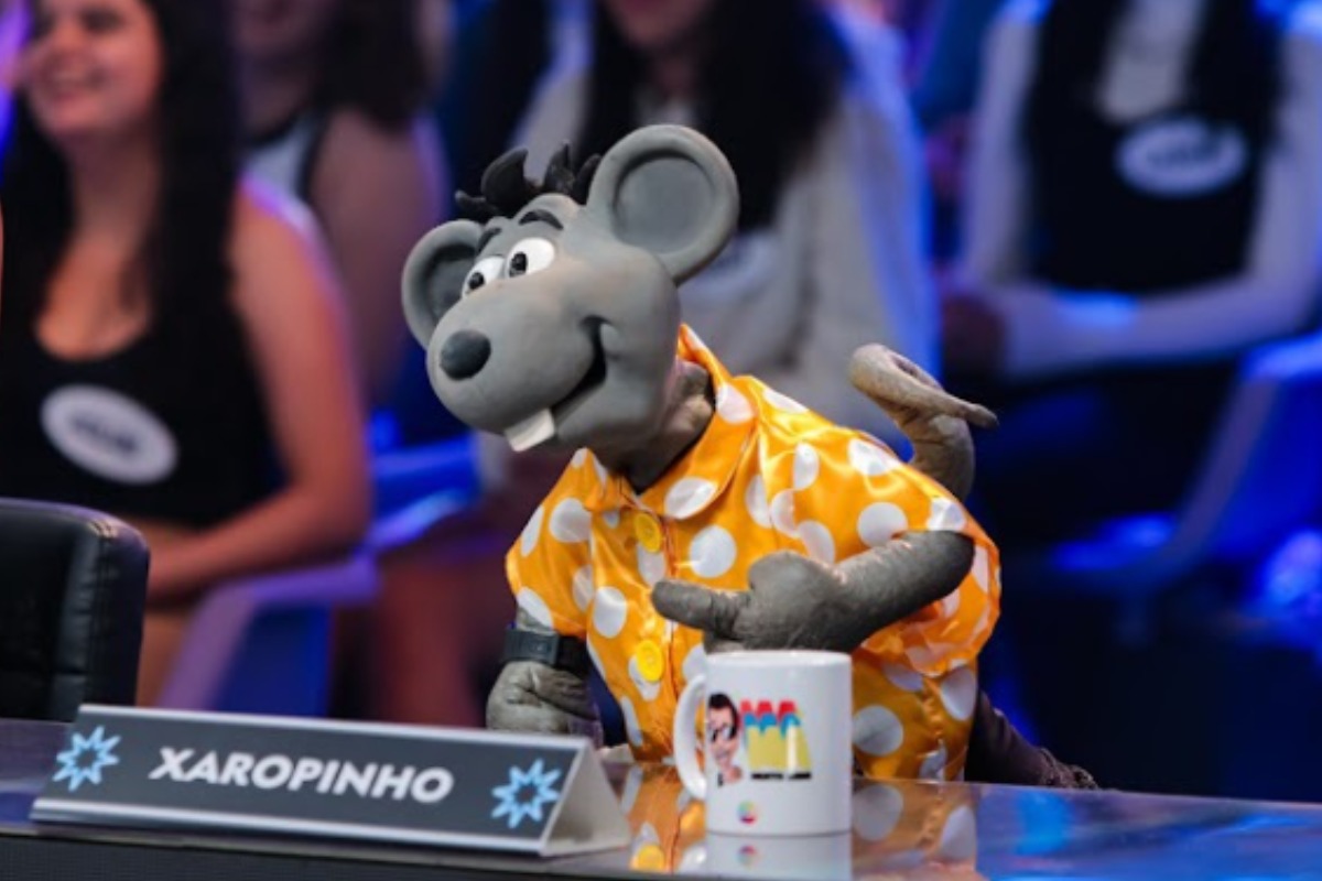 Xaropinho completa 26 anos e ganha homenagem de Ratinho