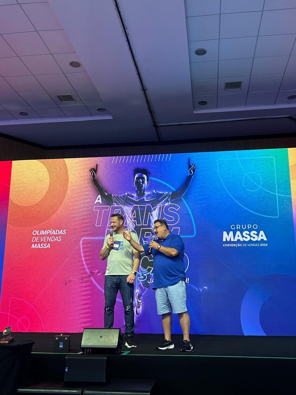 Aniversário do Ratinho: conheça a trajetória do apresentador