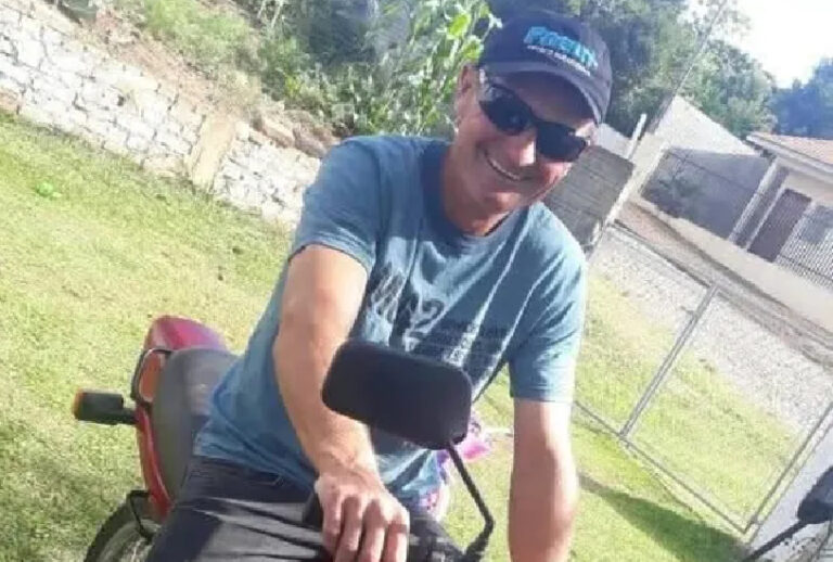 Vídeo flagra homem fugindo a pé após atropelar e matar motociclista
