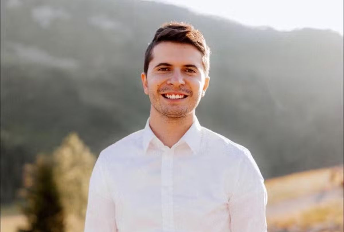 Brasileiro morre afogado ao salvar parente em lago nos EUA