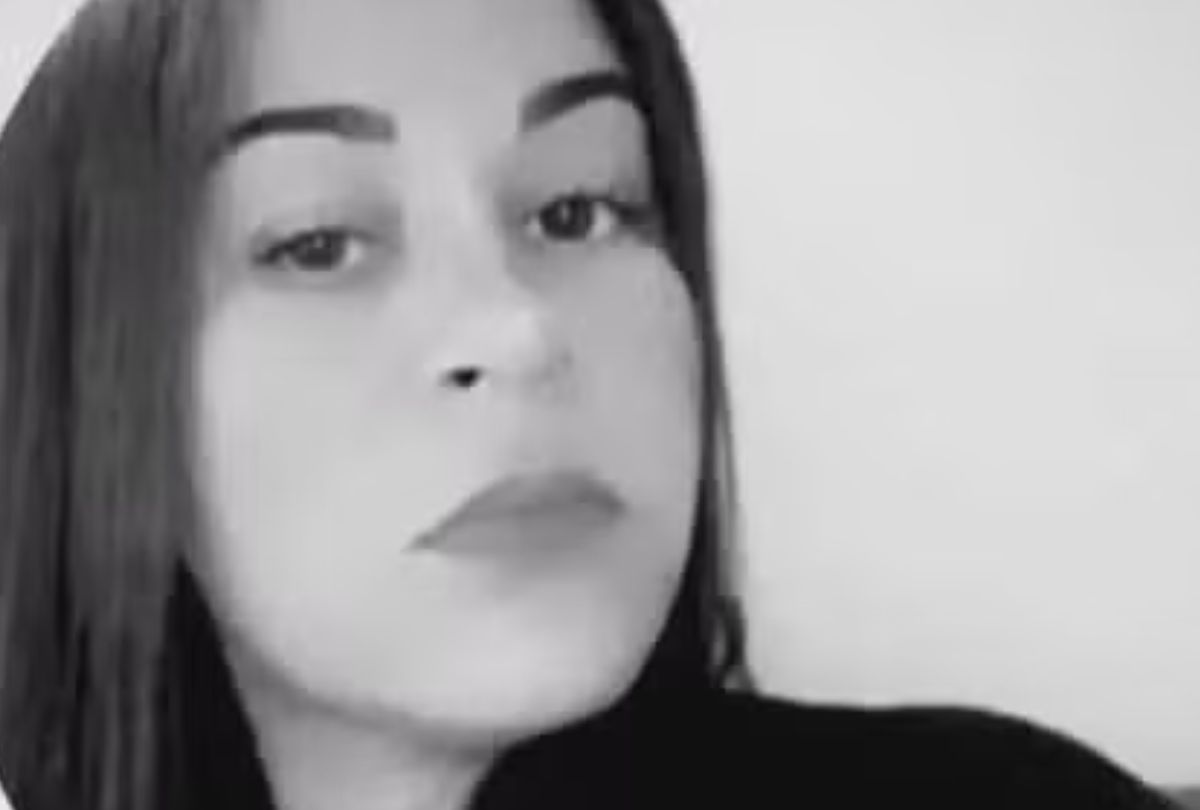 Homem mata esposa a facadas e tenta se esconder em igreja