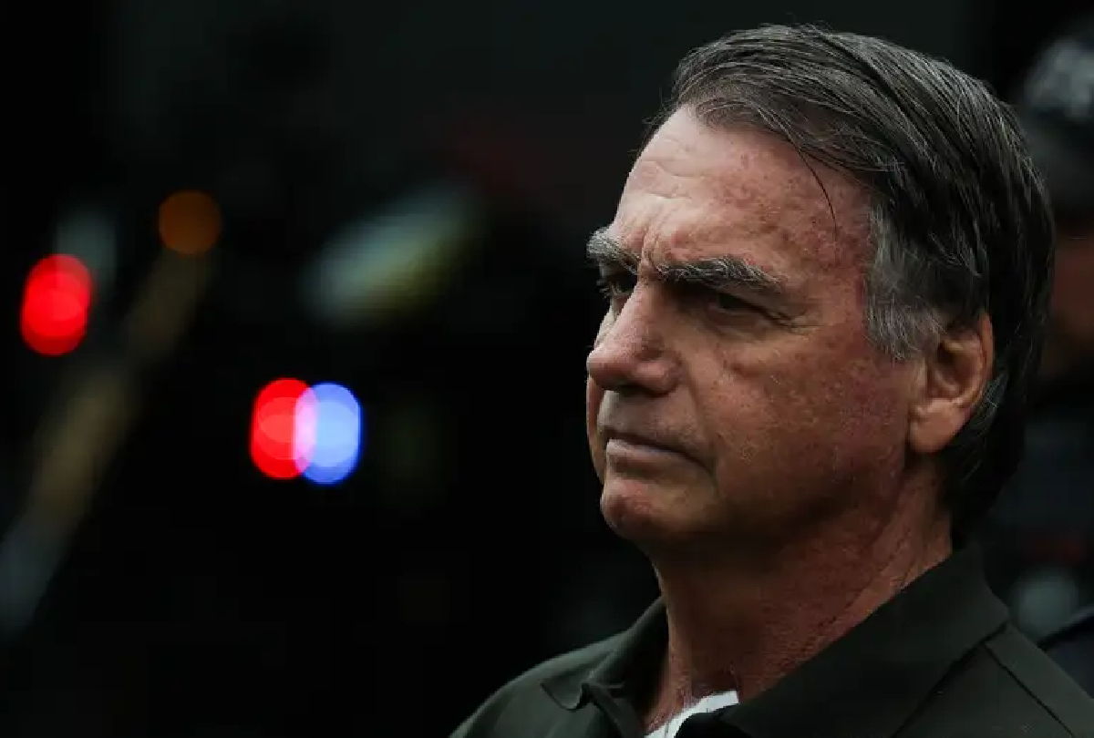 Bolsonaro é diagnosticado com câncer de pele