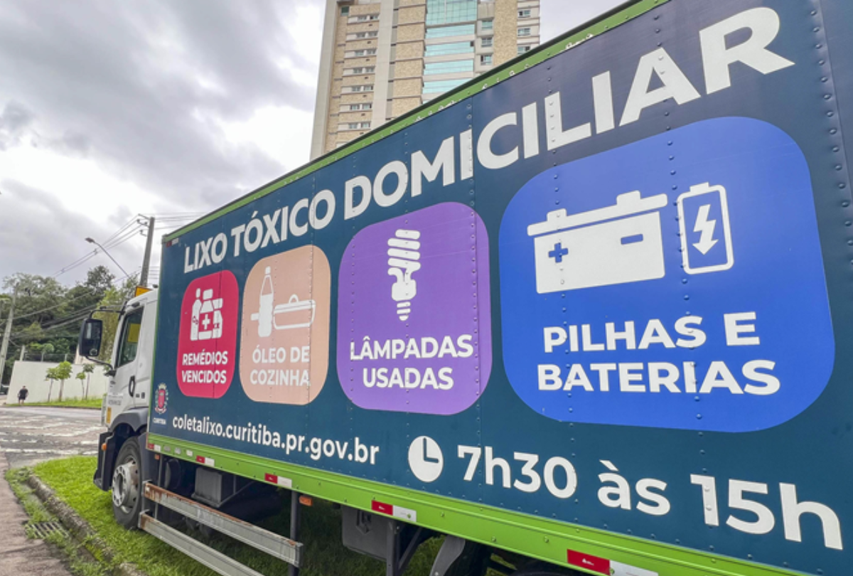 Tem pilhas guardadas? Saiba onde jogar lixo tóxico em Curitiba