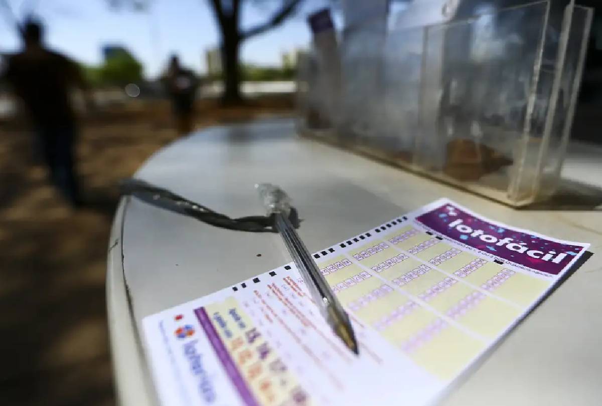 Resultado da Lotofácil 3574: prêmio de R$ 1,8 milhão